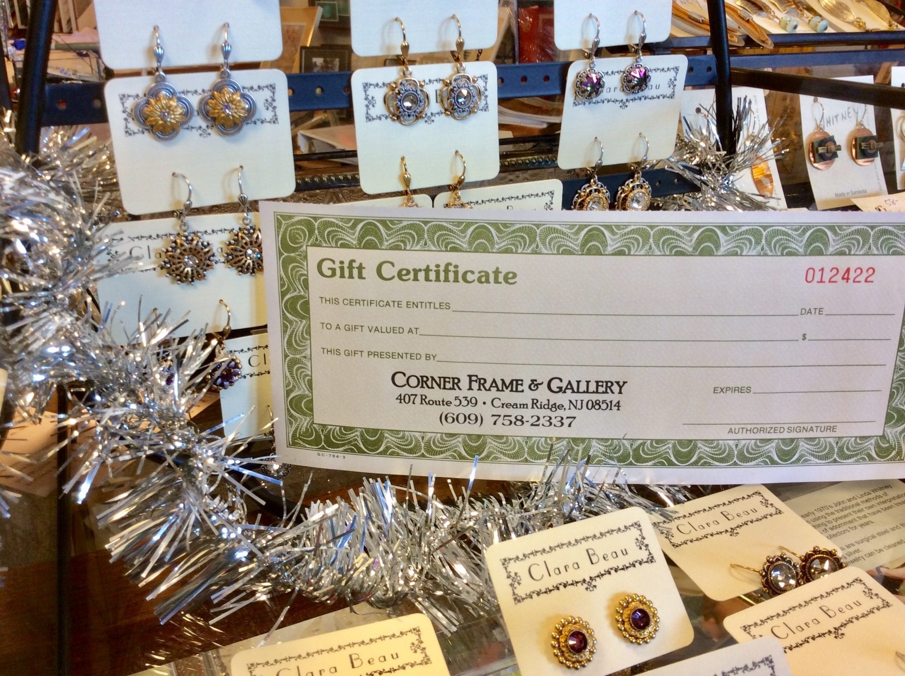 Home | Corner Frame & Gallery